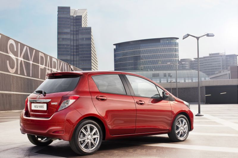 Toyota Yaris technical specifications and fuel economy